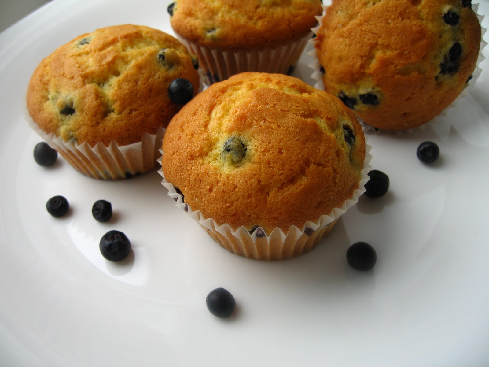 Andreea's Chinesefood blog: Briose cu afine