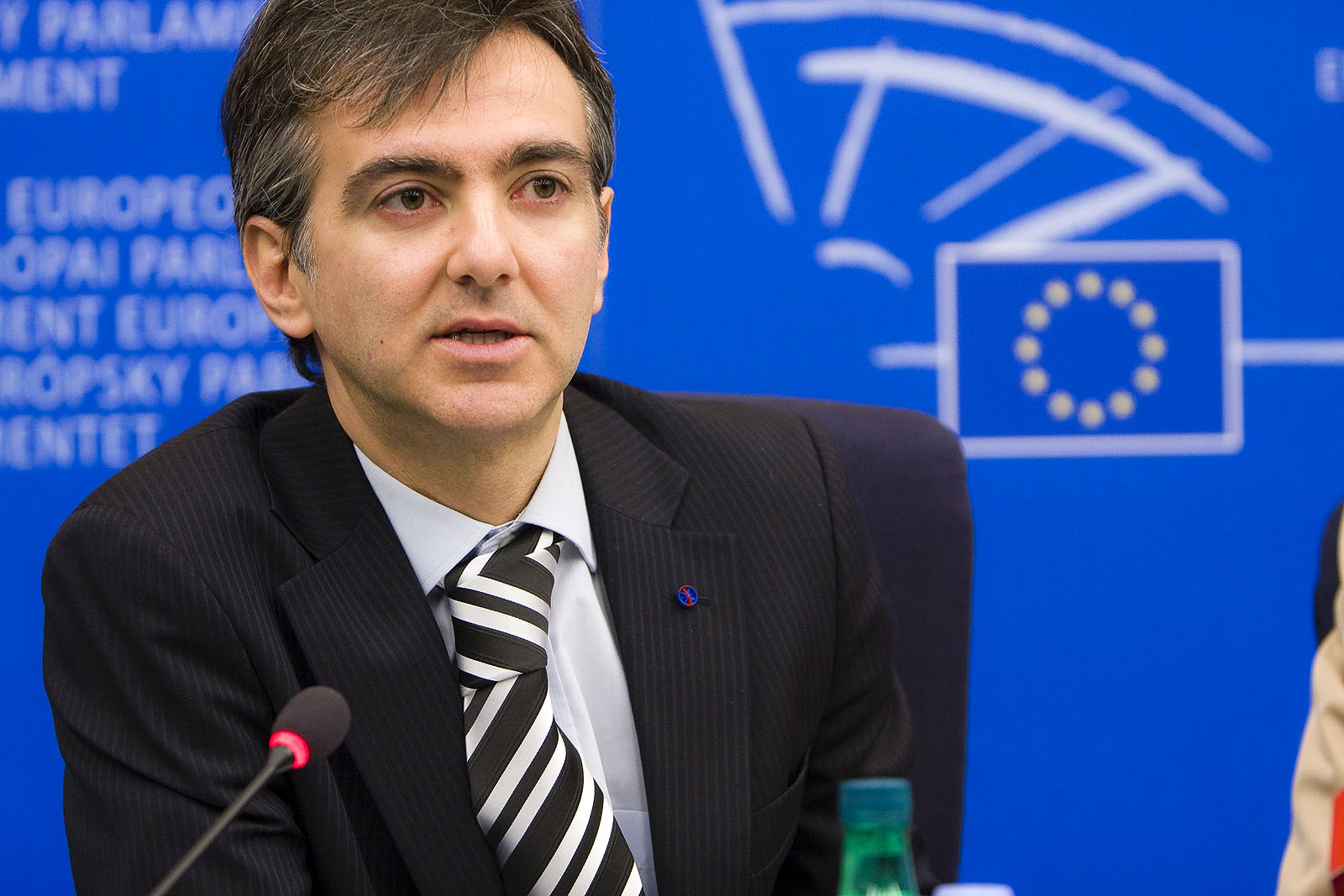 Malta Gay News Library: Simon Busuttil: [Against] Recognition of same ...