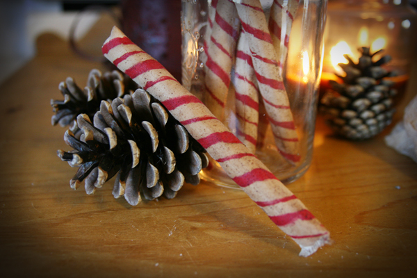 Make Prim Happen: Handmade Peppermint Sticks
