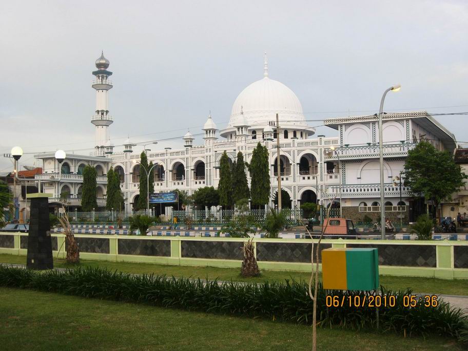 InfoPetaDaerah: Masjid Jamik Al-Anwar di Pasuruan