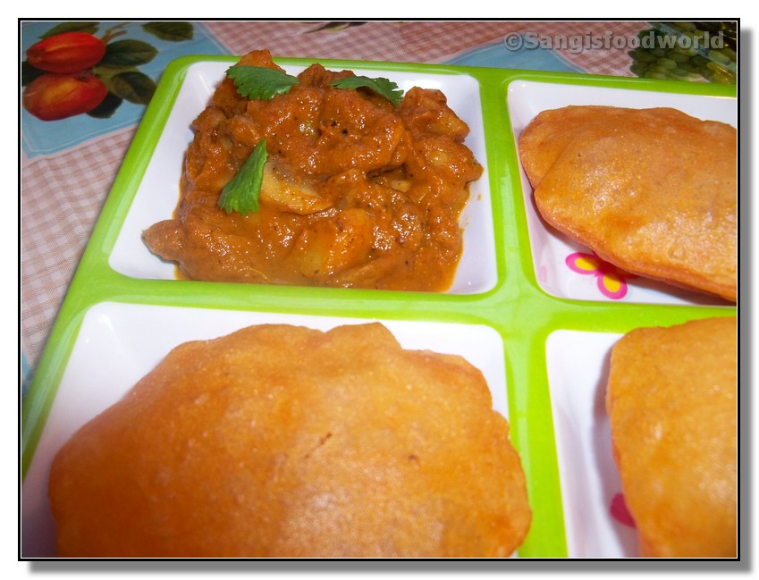 Sangi's Food World: Tomato Poori with Mushroom Potato Curry