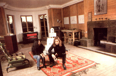 Tittenhurst Park: John Lennon at Tittenhurst Park 1969