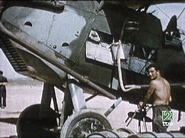 FalkeEins - the Luftwaffe blog: Heinkel He 45 Condor Legion colour