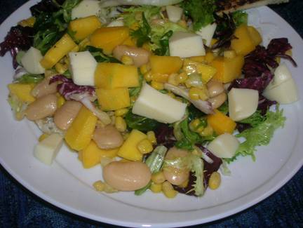 Insalata "allegra" con mango da Le ricette di Lella su Akkiapparicette