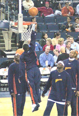 Troter67.com: EL PEQUEÑO GIGANTE EARL BOYKINS