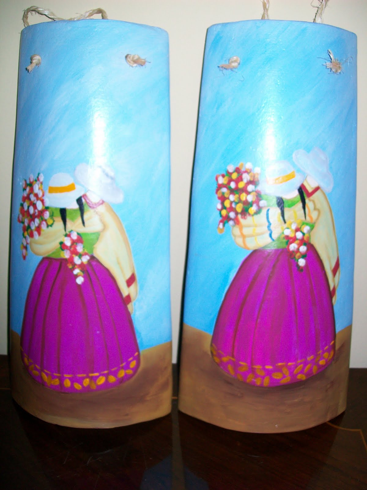 "ARTEMANIA PERU" - Galeria de cuadros: "Tejas pintadas"