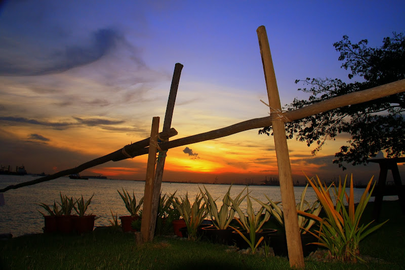 Landscape Photography: Sunset at Singapore Beach, Sentosa.