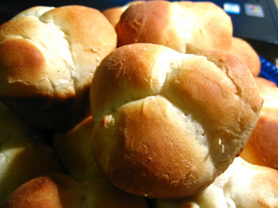 Of Dreams and Sweets: Sweet Clover Rolls