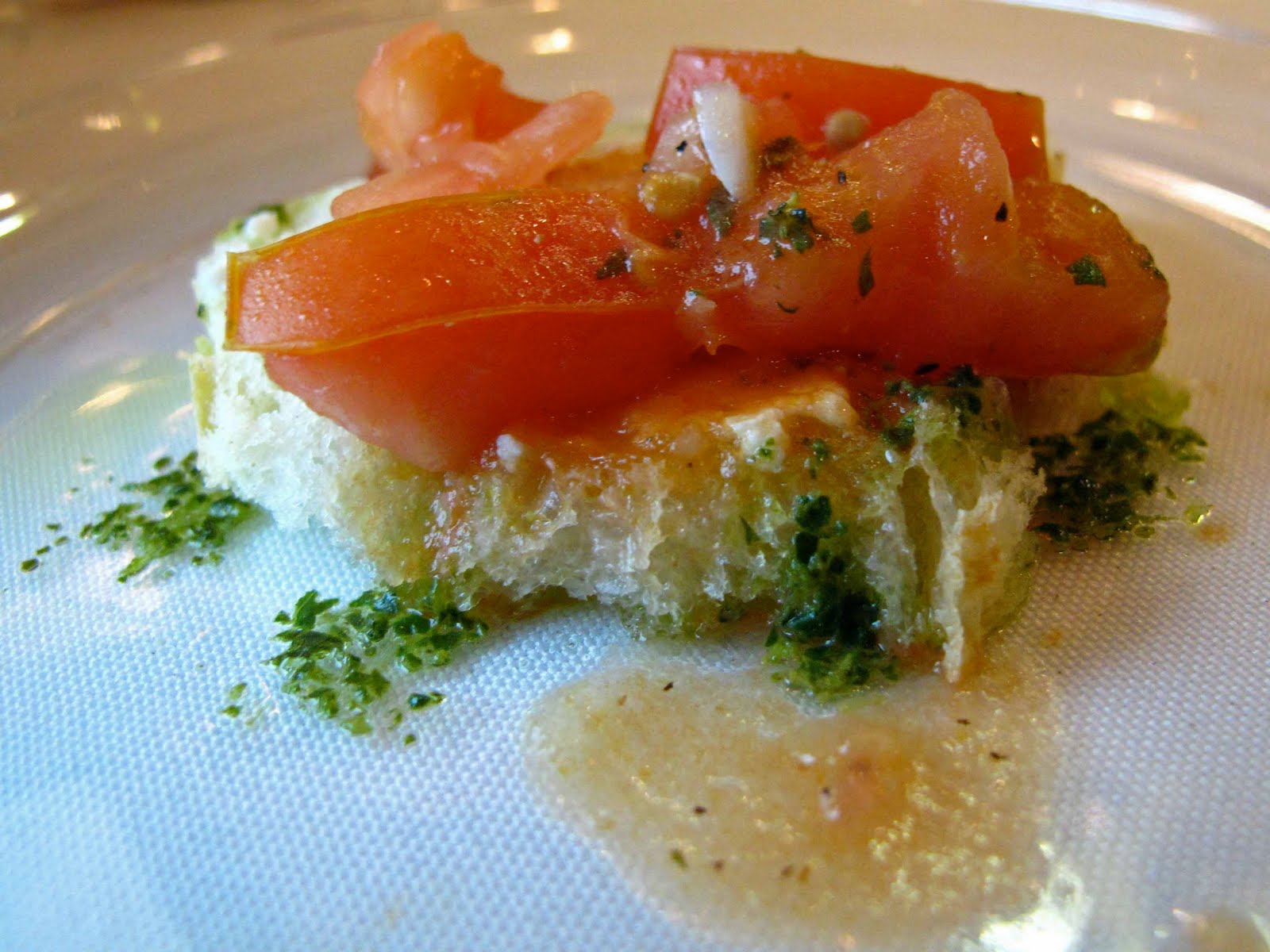 Amuse * Bouche: Dish du Jour Magazine's 9th Annual Food & Wine Tasting