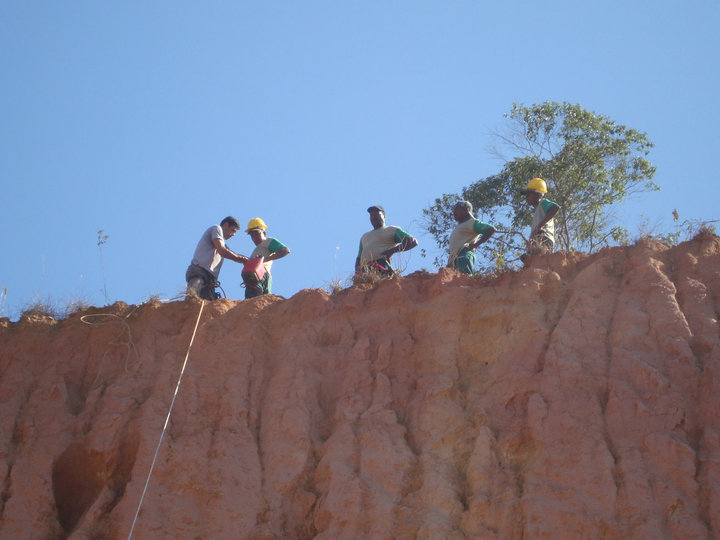 São Pedro Radical: Colares Linhares / Gramado RJ Treinamento em Altura ...