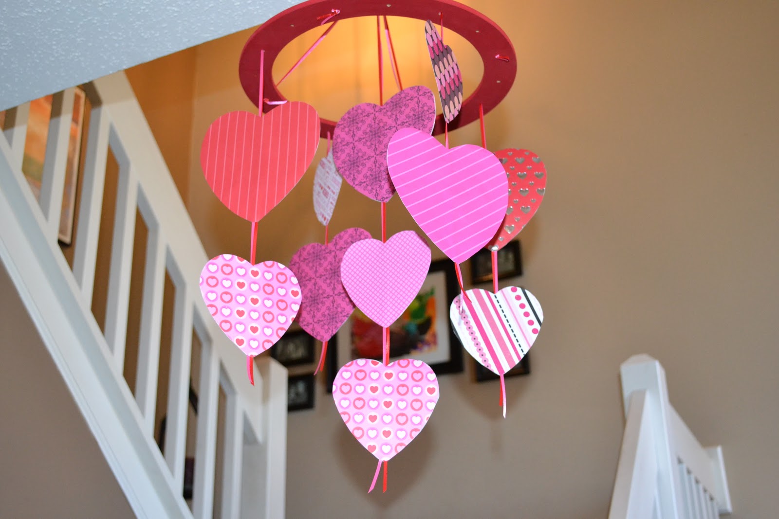 Paper Paint and Pine: Valentine's Day Mobile