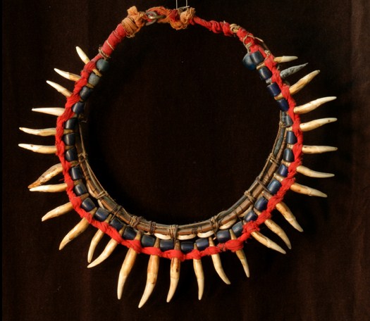 JO PEPAR DUH KEMBUT ASAR BY THE DAYAK BIDAYUH: WARRIOR NECKPIECE/SRAMBUK