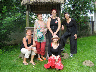 FILZ-T-RAUM und HERZENSDINGE: JUDITH POCS, INGE EVERS, VANDA ROBERTS.......