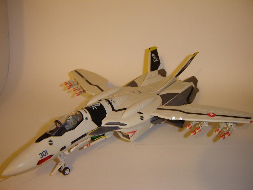 TwinStar Custom: Macross VF collection