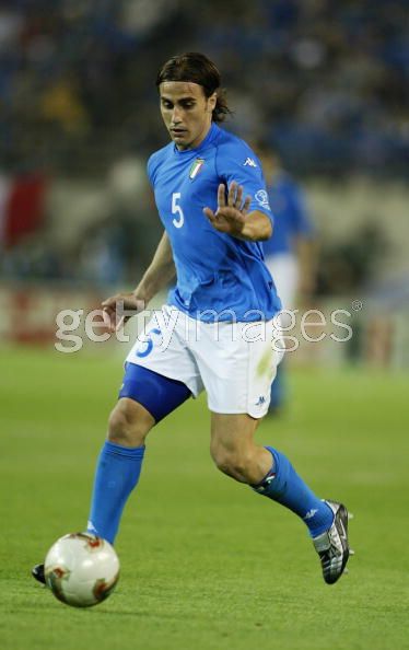 Football teams shirt and kits fan: Italy World Cup 2002 kits