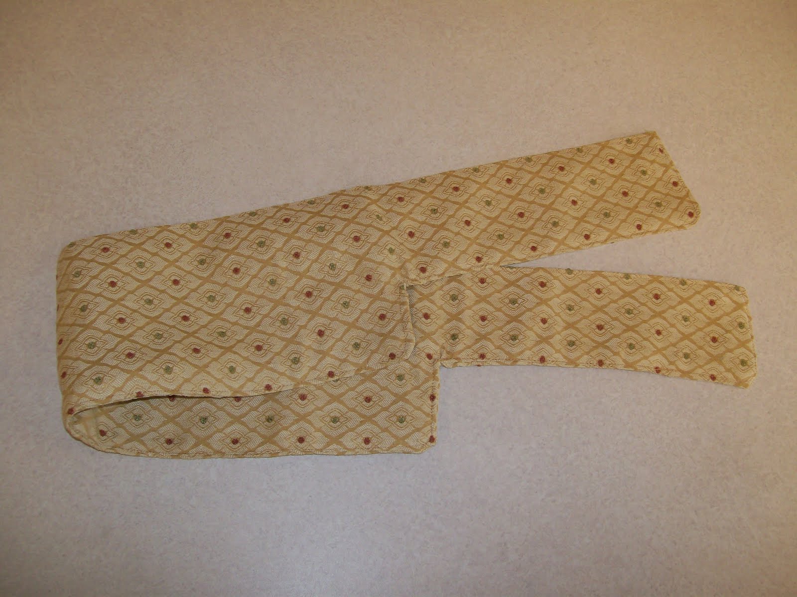 Mo's Renaissance Dress Diaries: Tudor Gable Headdress