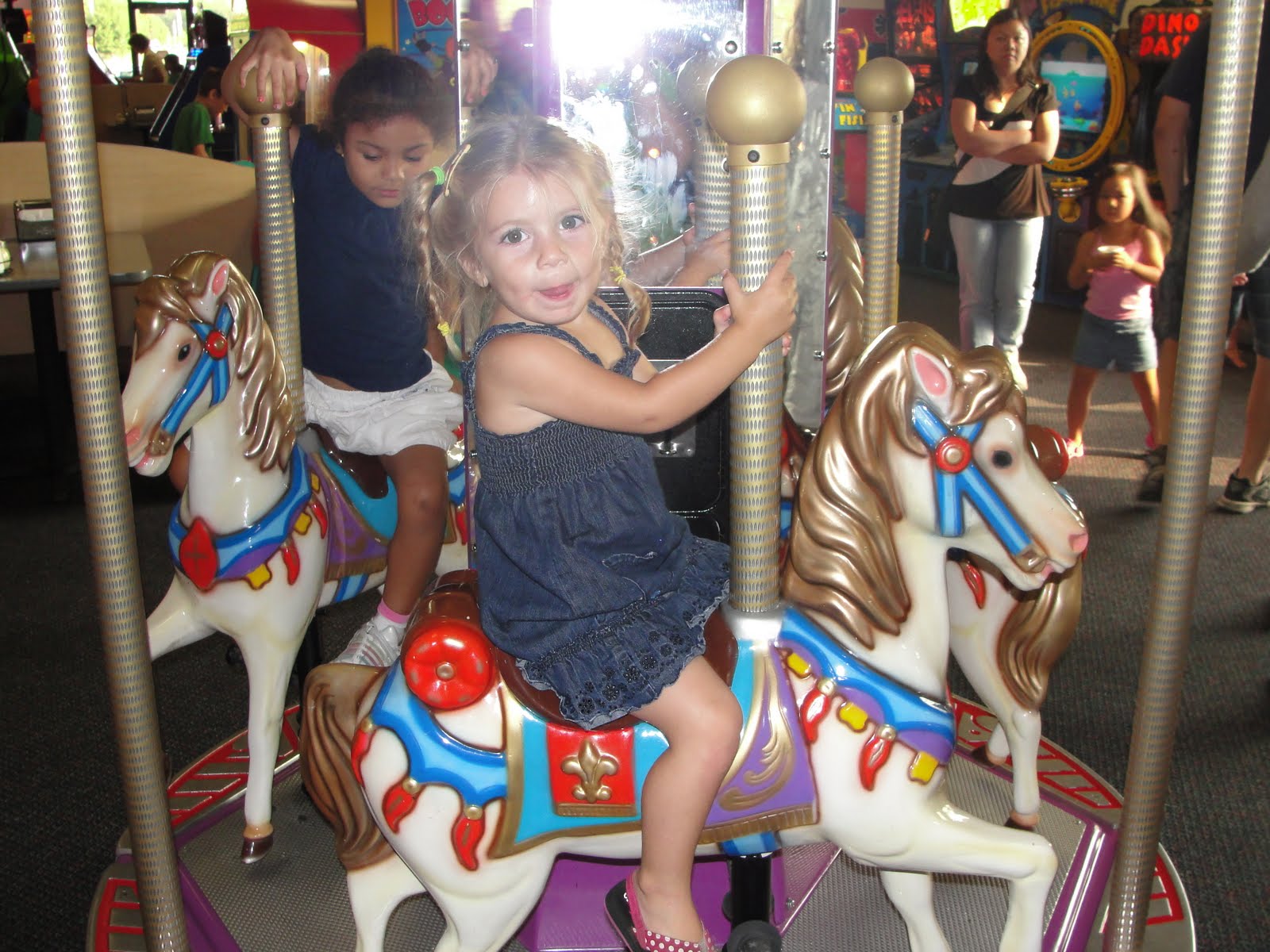 Welcome to Moreauville: Chuck E. Cheese