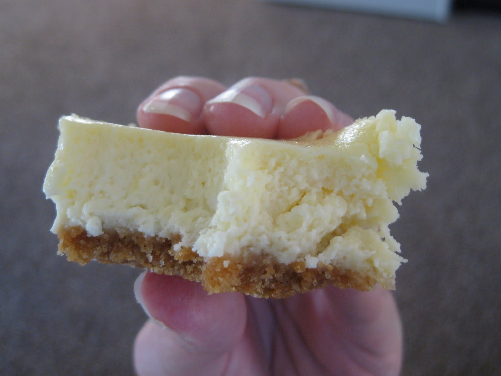Good Eats: Lemon Cheesecake Squares