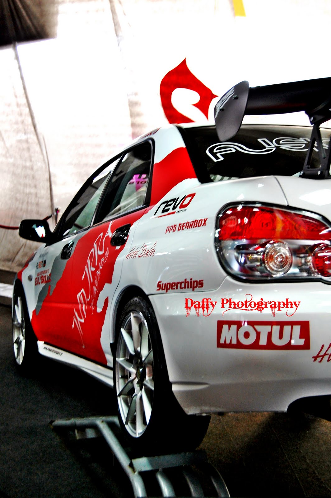 Stock is for woosies: 4Tuning Days 2010