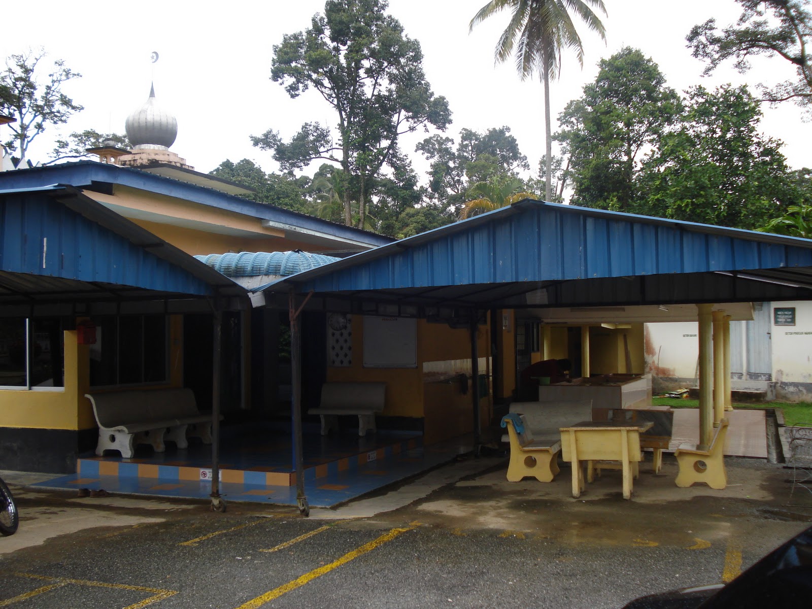 TEROPONG TEROPONG: Masjid Padang Gajah, Trong. Perak