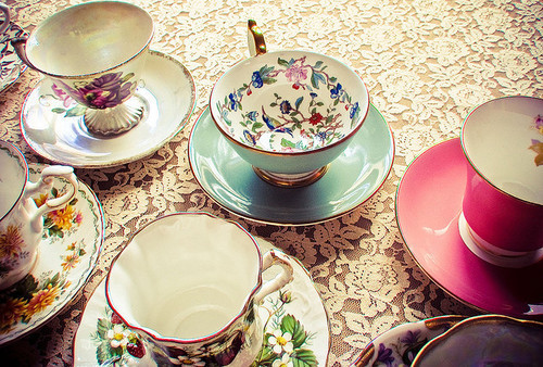 ledamae: madeit find : mini tea cups {cute}