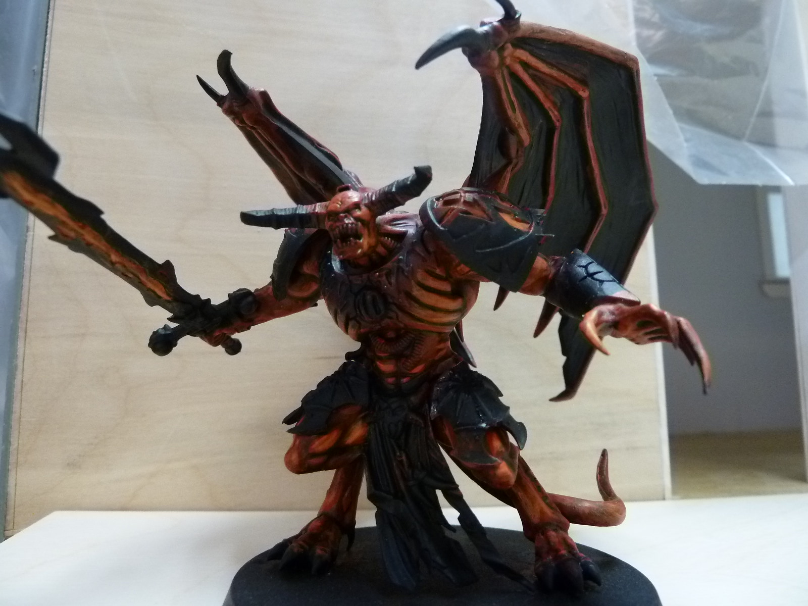 Painting Warhammer and Warhammer 40k Minatures: Demon Prince