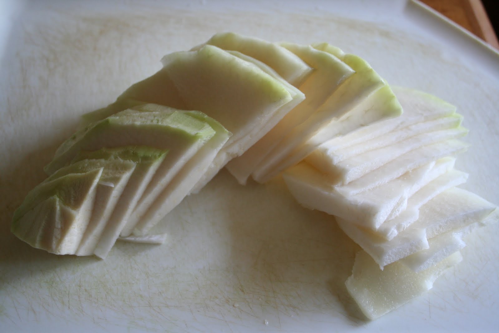 Quick, yummy, and ohmygoodness, healthy recipes: Pickled Kohlrabi