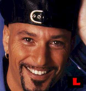 Living in Narnia: Howie Do It