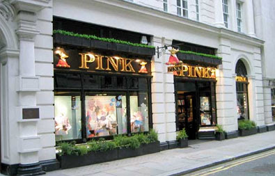 "Socially Inclined": Store Fronts/Layouts