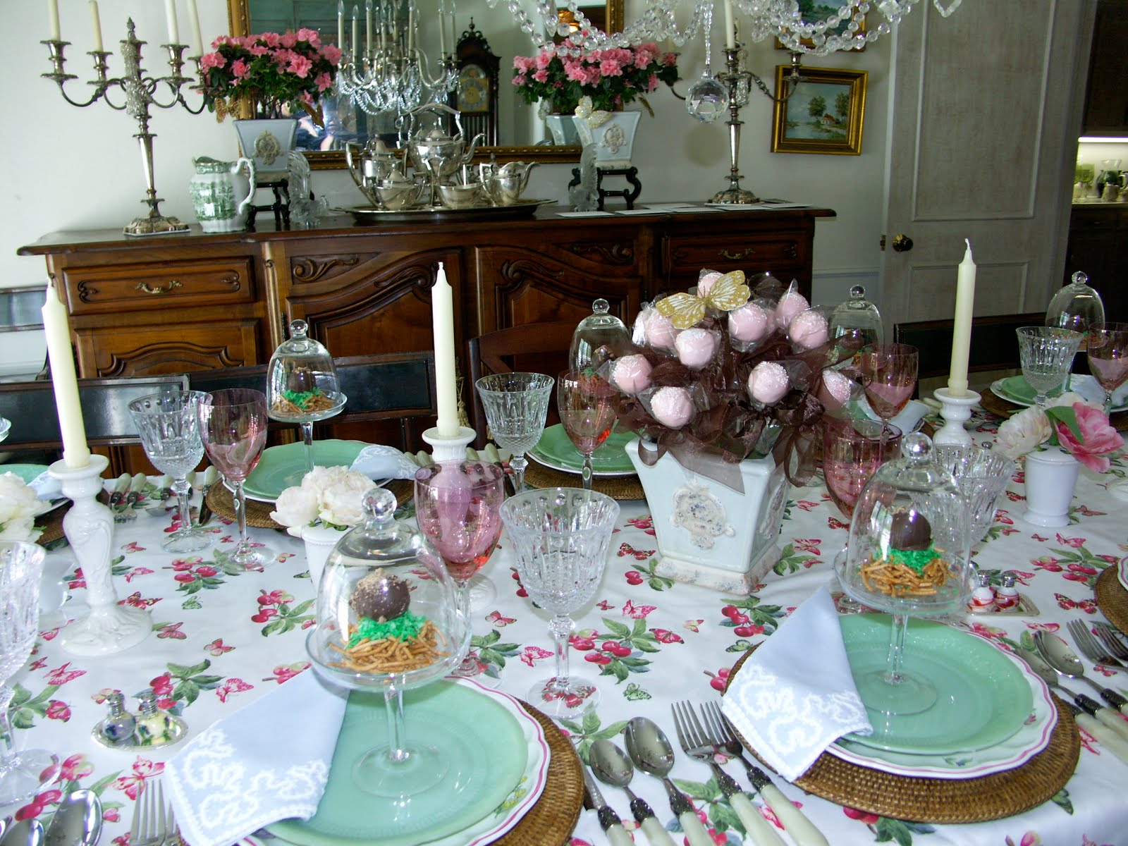 Birthday Luncheon for the Girls of Summer - Entertaining Women