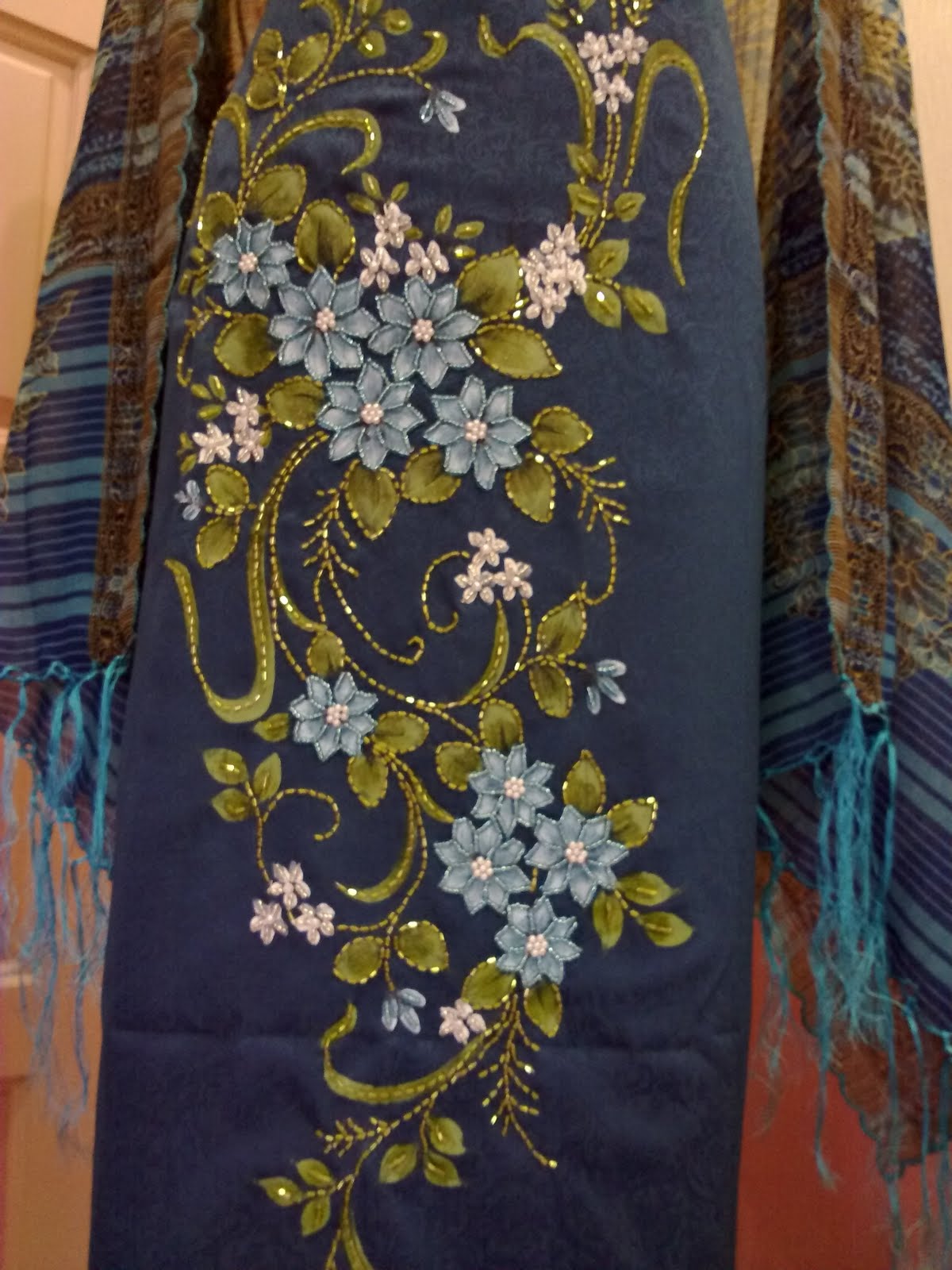 BUTIK IZIS: STILL AVAILABLE STOCKS FOR RAYA 2010 - NEW ARRIVAL