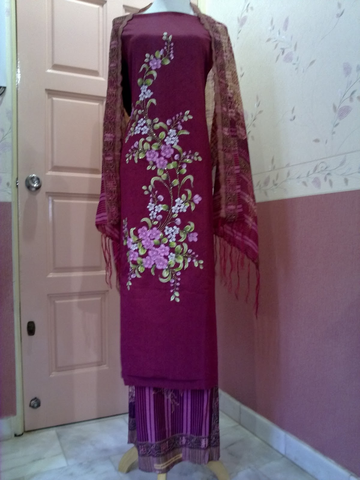 BUTIK IZIS: NEW ARRIVAL FOR NOV 2010 STOCKS