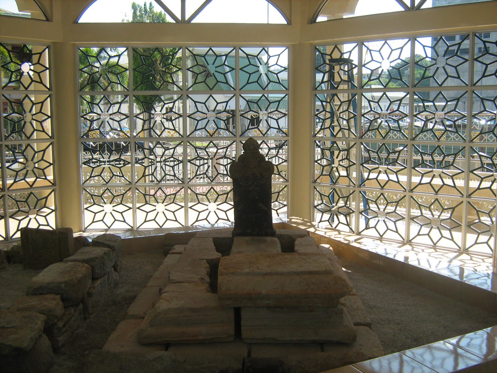 Unit Tanah-Tanah Perkuburan Islam: MAKAM RAJA AYANG