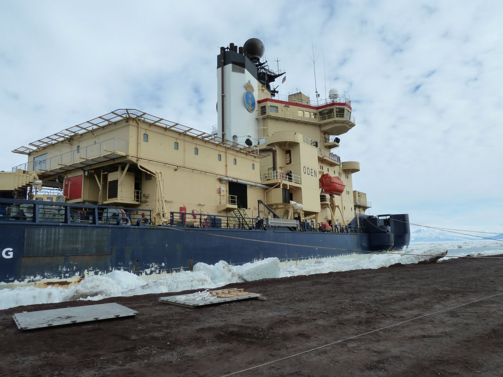 Dr. DuVernois Blog: The icebreaker Oden