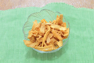 Food Tales & Trails: Snack, crackle and pop