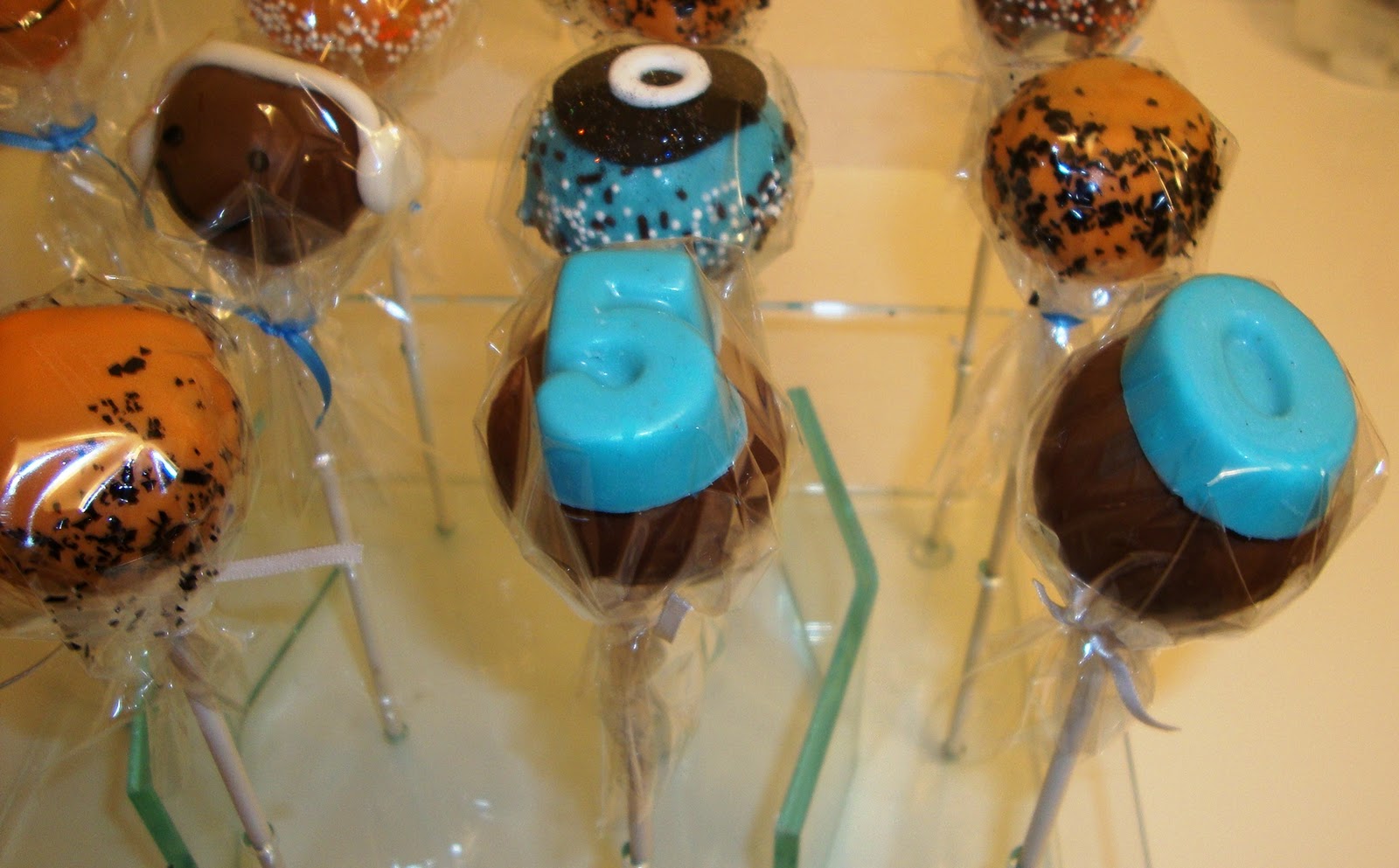 Sweet Marie's : Boutique Baking and Party Products: 50's Funk Cake Pops
