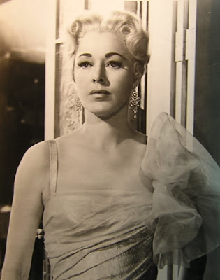 Josito Montez: Eleanor