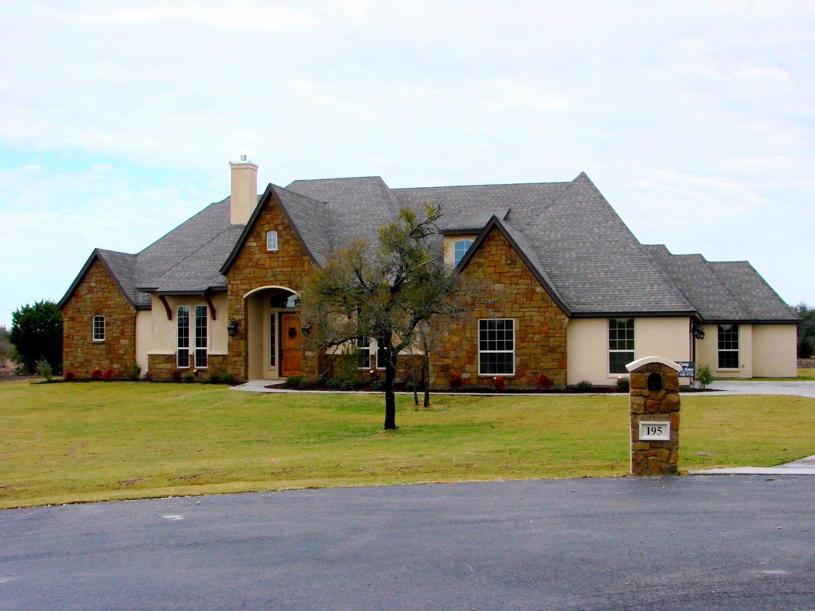 Trinity Classic Homes: Exteriors