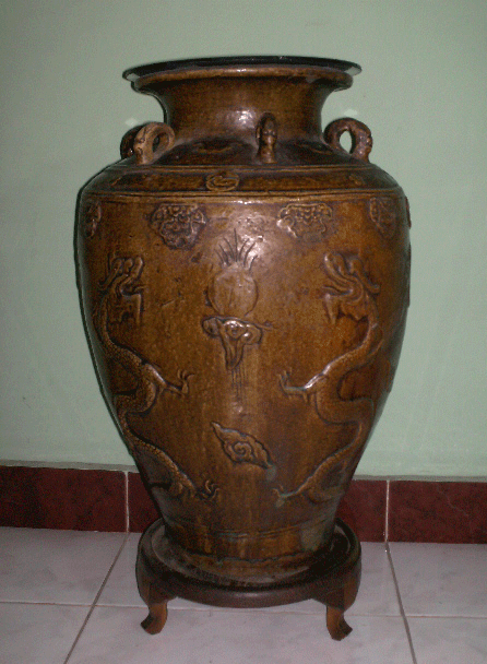 GUCI/GERABAH KUNO/ANTIK