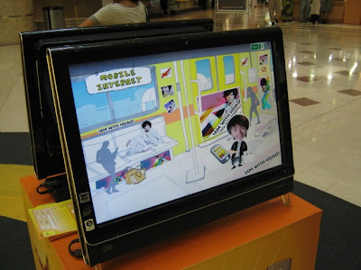 DiGi makes KLCC yellow