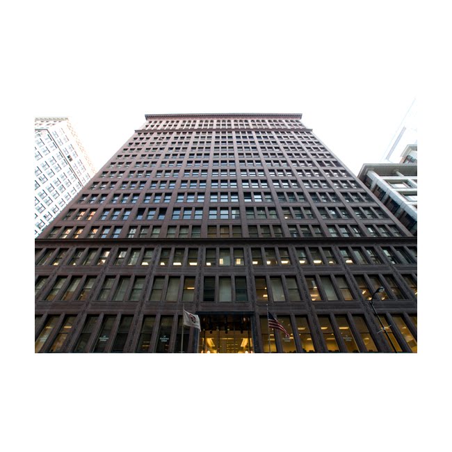 CHICAGO ARCHITECTURE in the Loop: D.H.BURNHAM & Co's Heyworth Building.