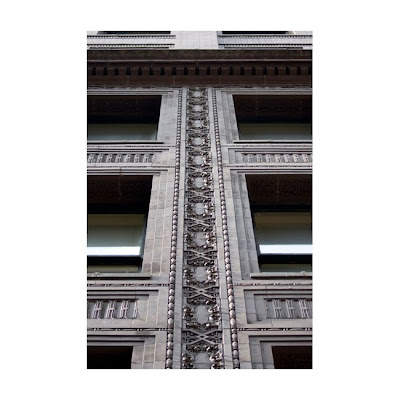 CHICAGO ARCHITECTURE in the Loop: D.H. BURNHAM and CO. The Heyworth ...