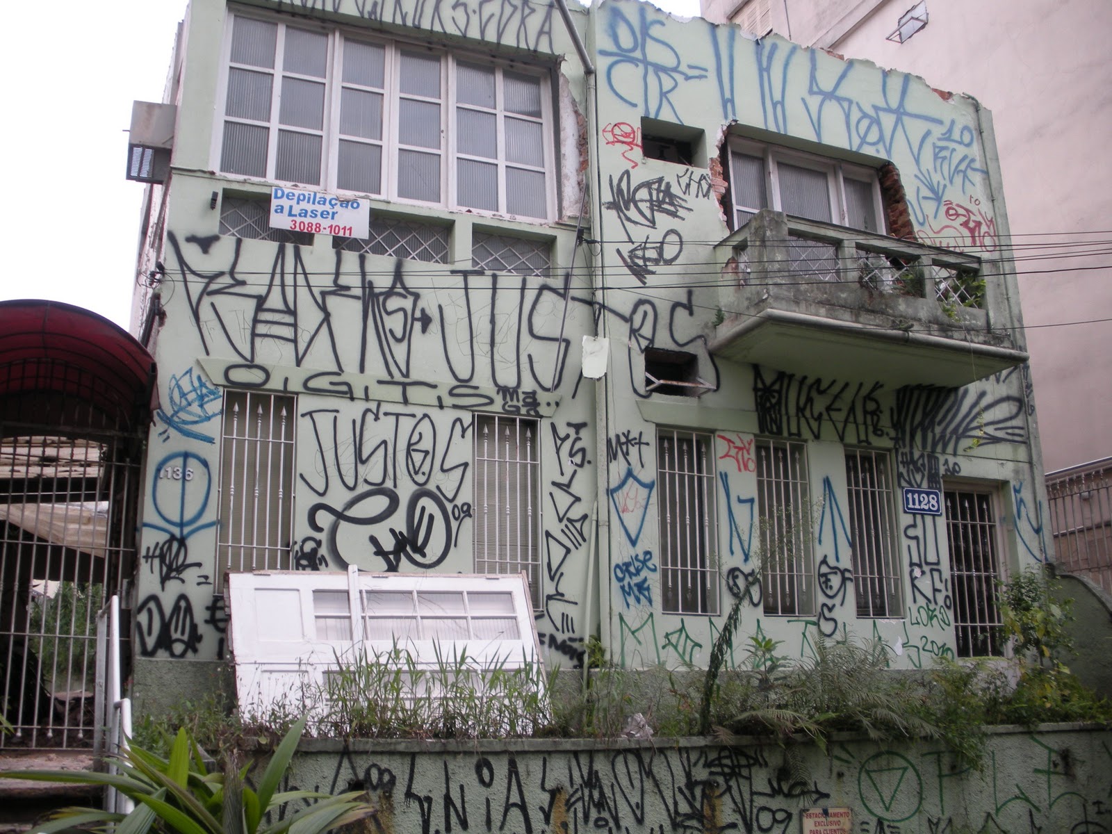 David and Carlie's Brazilian Adventures: Brazilian Street Art and Graffiti