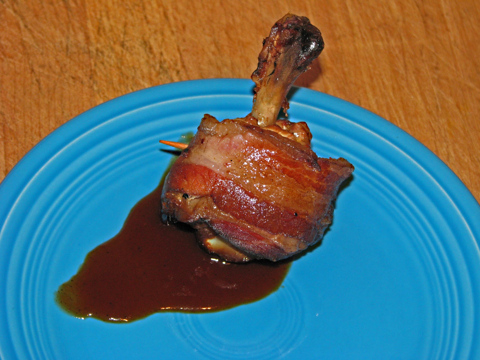 MAD MEAT GENIUS: BACON WRAPPED CHICKEN LOLLIPOPS