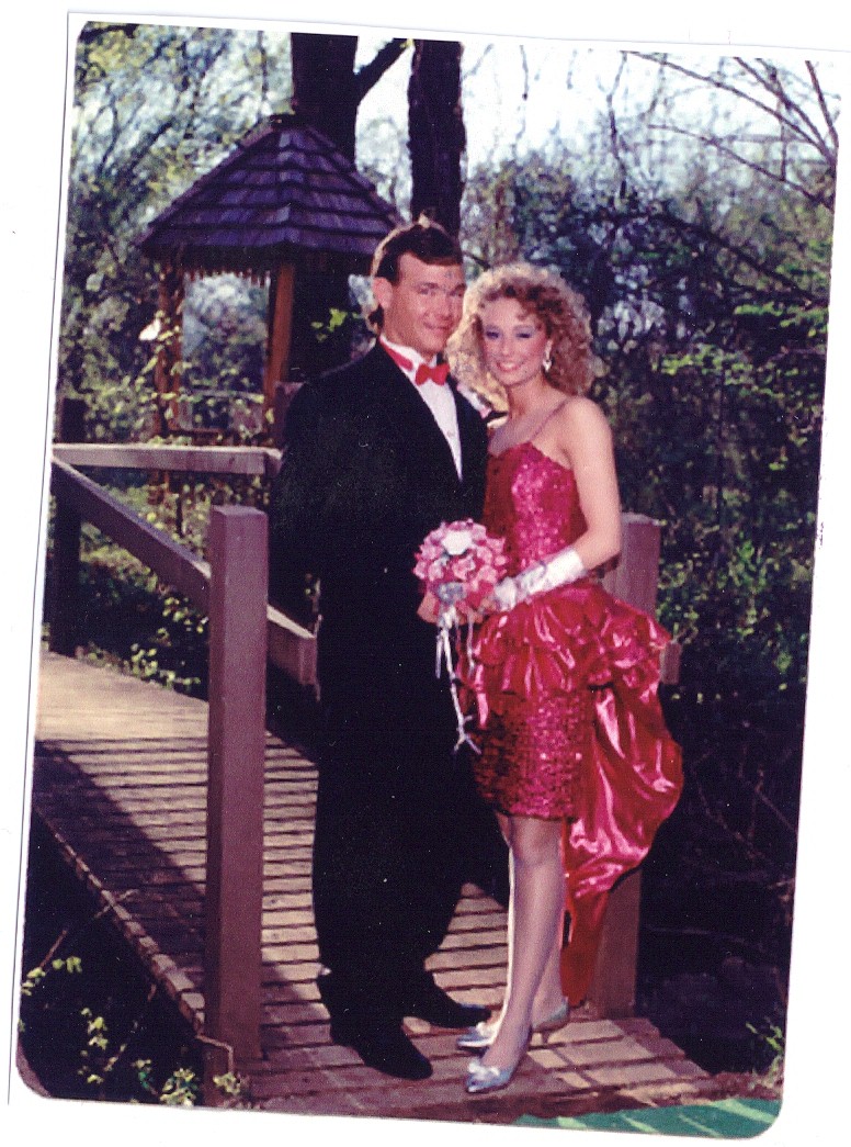 Awkward Prom Couples