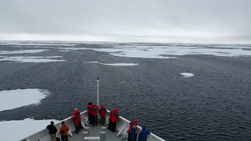 81 Degrees North and the Land of the Midnight Sun: August 15th - Sail ...