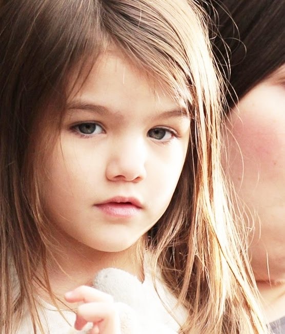 Fics Model: Suri Cruise