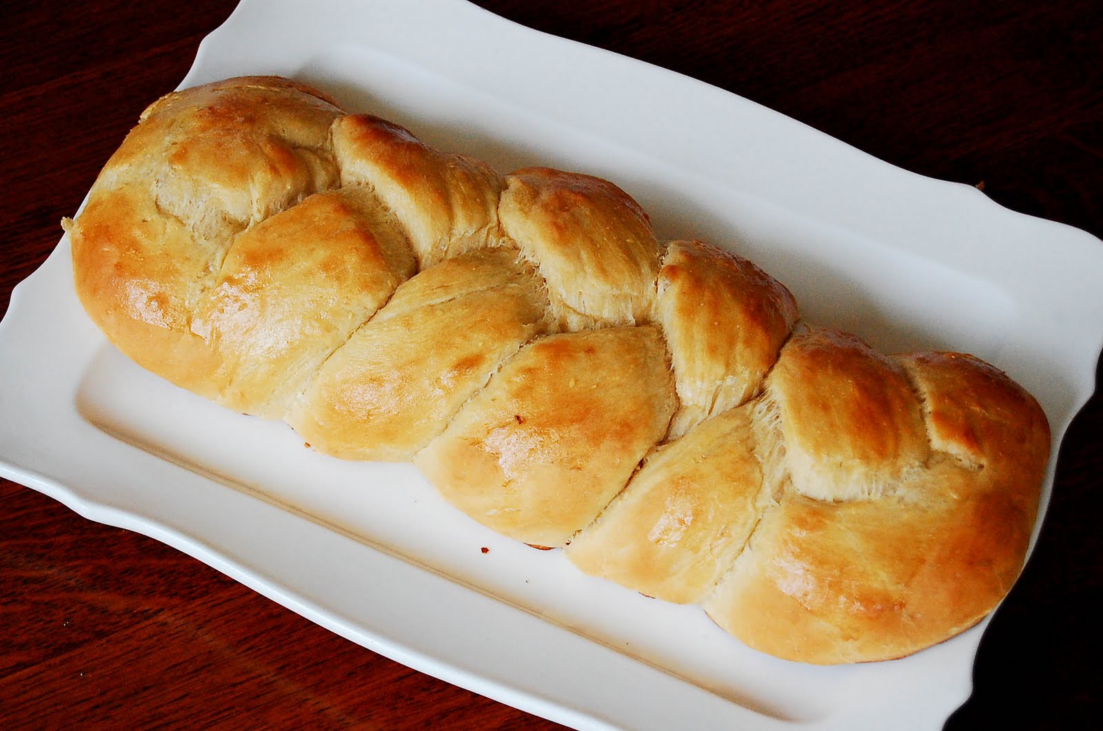 A Feathered Nest: Cooking 101 - Challah Bread