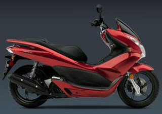 2011 Honda PCX 125 Scooter - Honda Motorcycles | Motorcycles and Ninja 250