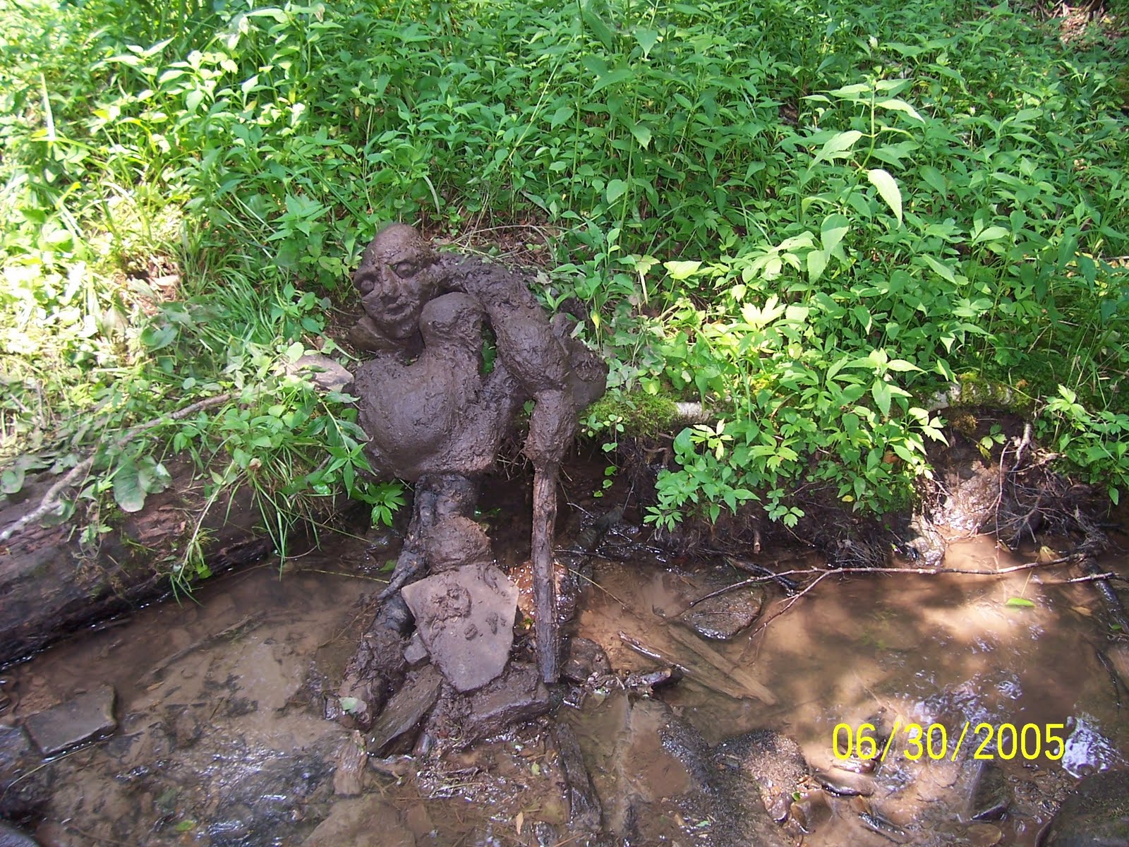 Frugal Homesteads...: silent sunday-mud sculpture